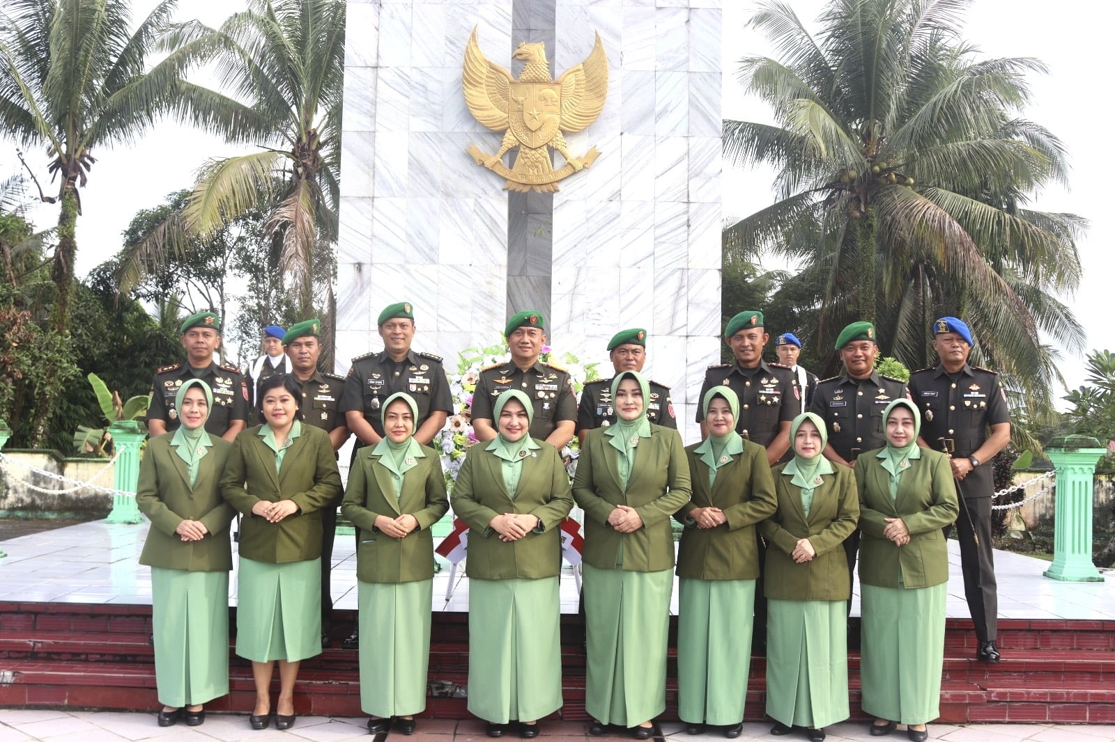 Danrem 092/Mrl Ziarah Kehormatan ,Kunjungi TMP Dalam Rangka HUT Kodam ...
