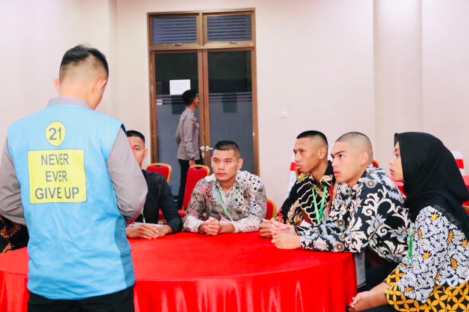 5 Calon Taruna dan 1 calon Taruni Akpol TA. 2024 Panda Polda Kaltara ...